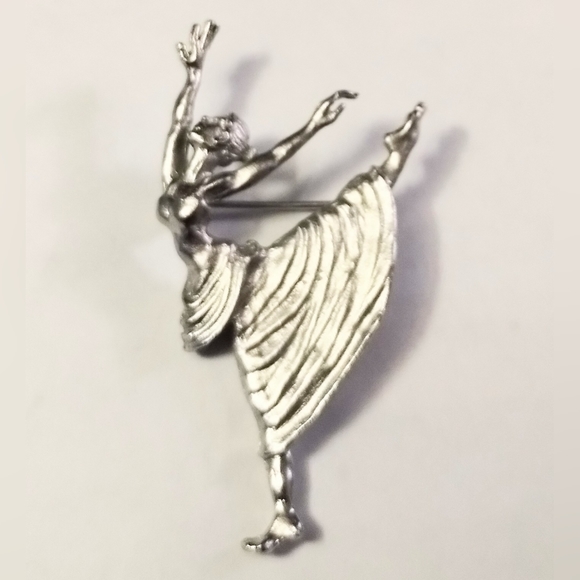 Vintage | Jewelry | Vtg Silver Tone Modern Dancer Detailed Ballet Pin ...
